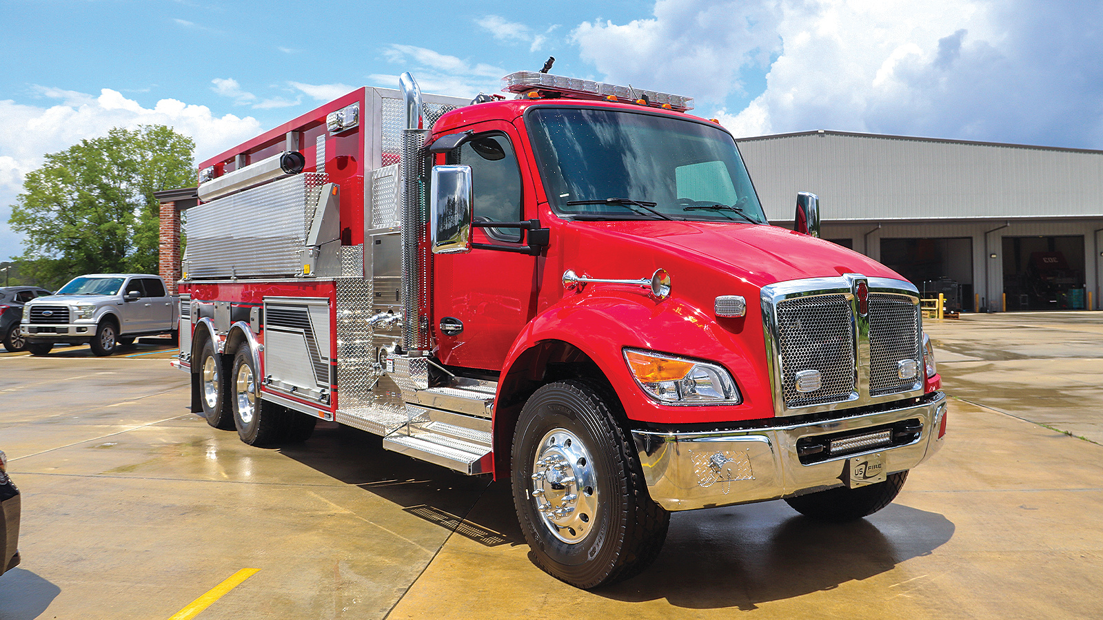 Available Stock: Commercial Tanker FT-1147 - US Fire Apparatus